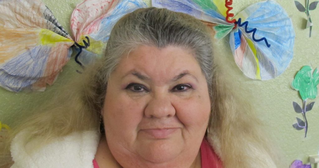 Hardworking Girl - MiHistoria